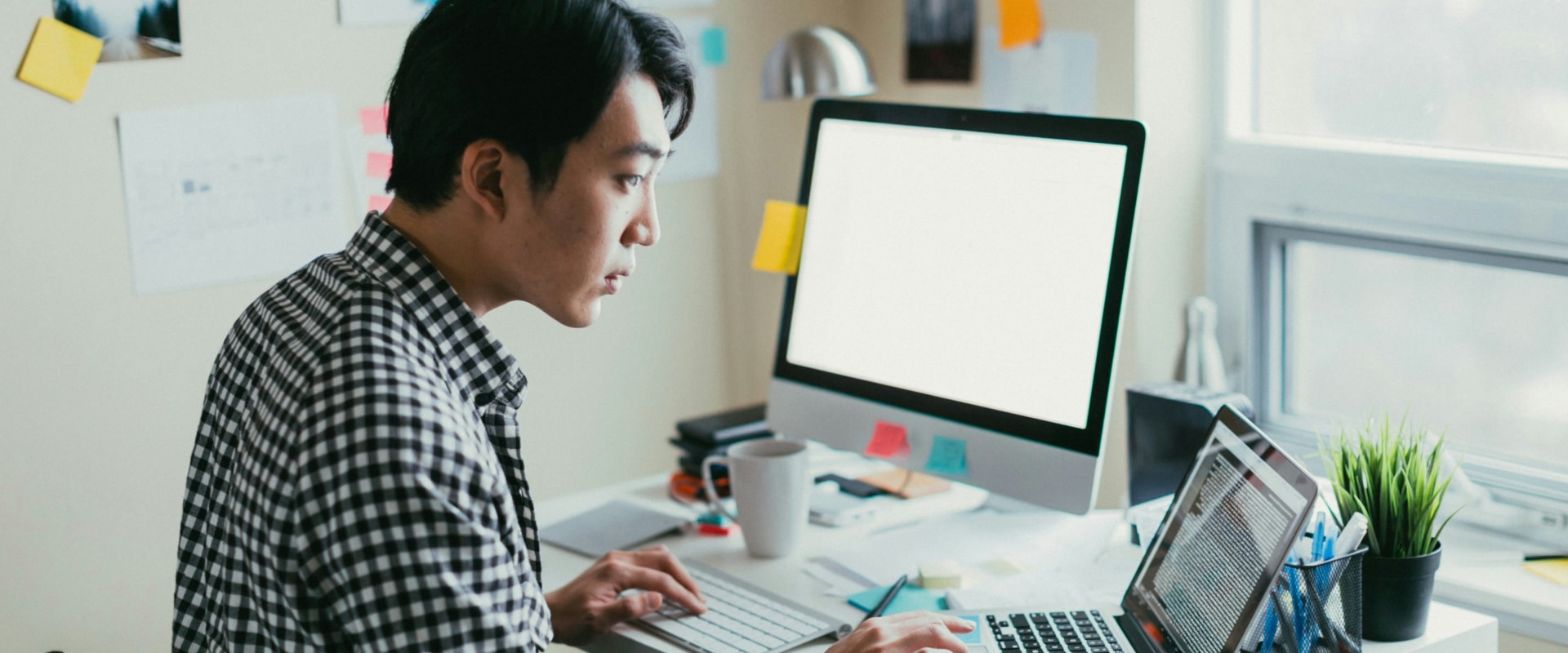 Exploring the Power of R Programming for Data Analysis and Visualization